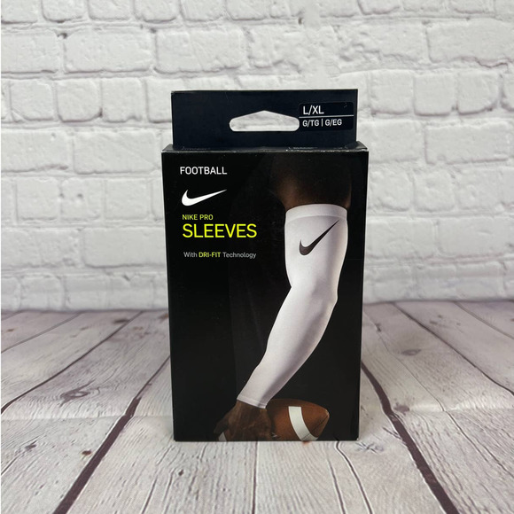Nike Accessories Nike Pro Adult Drifit 3 Football Arm Sleeves Size